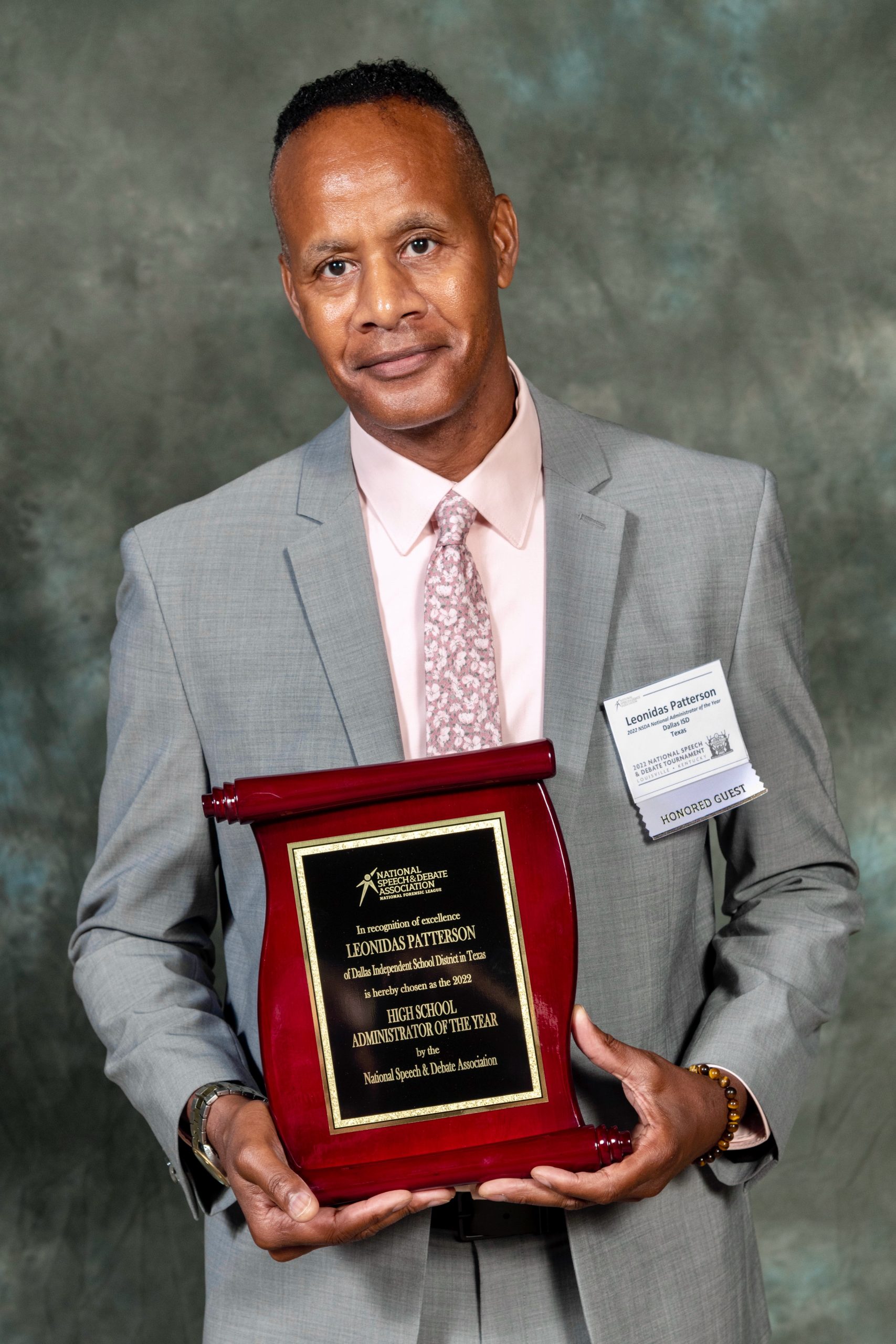 Campus Staff News | Dallas ISD Staff News