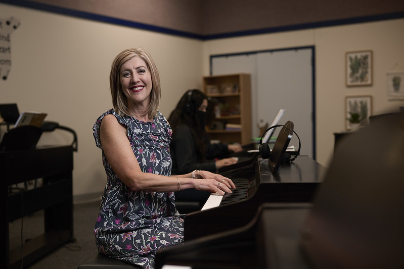 Hitting the high notes in the classroom | Dallas ISD Staff News