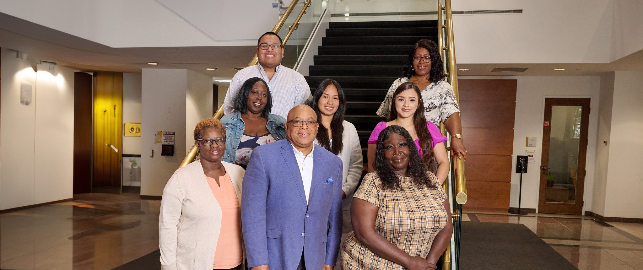 Friendly is key for Dallas ISD’s Call Center | Dallas ISD Staff News