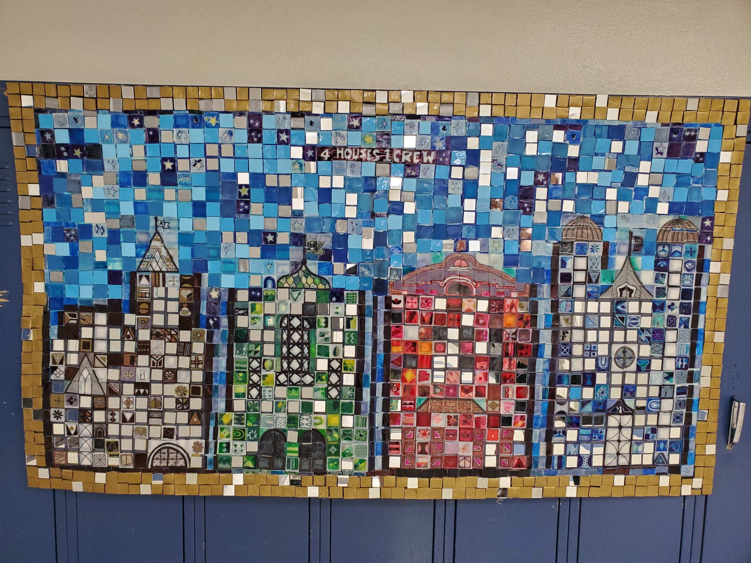 Art teacher builds community through mosaic mural | Dallas ISD Staff News