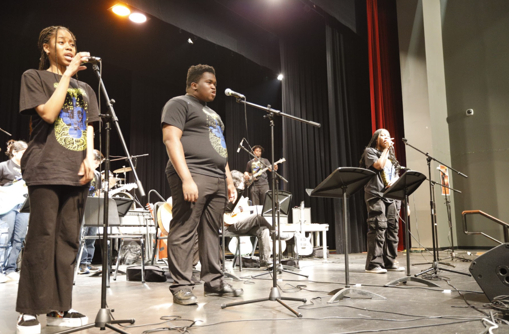 Students see a musical future jamming at districtwide concert | Dallas ...