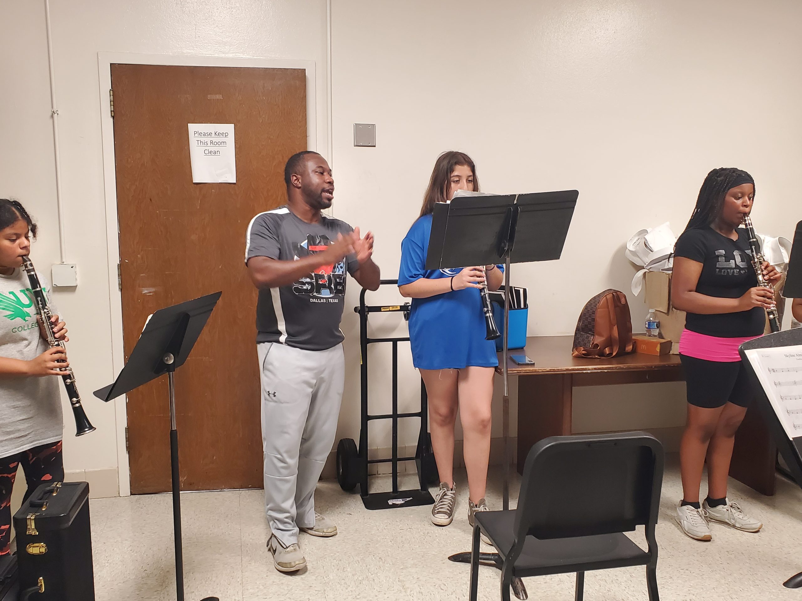 Skyline band director prepares students for marching season | Dallas ...