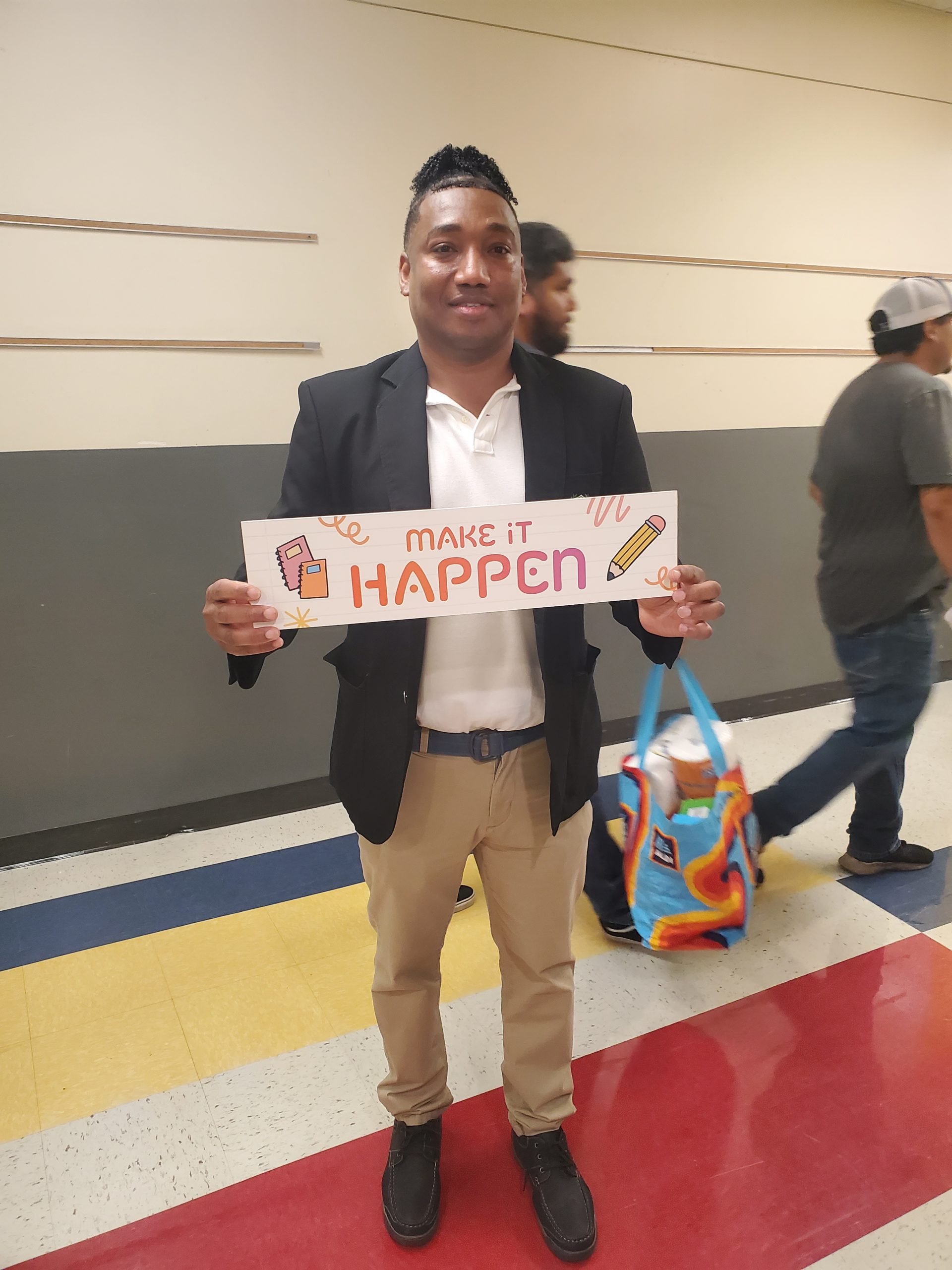 Dallas ISD team welcomes students on first day of school | Dallas ISD ...