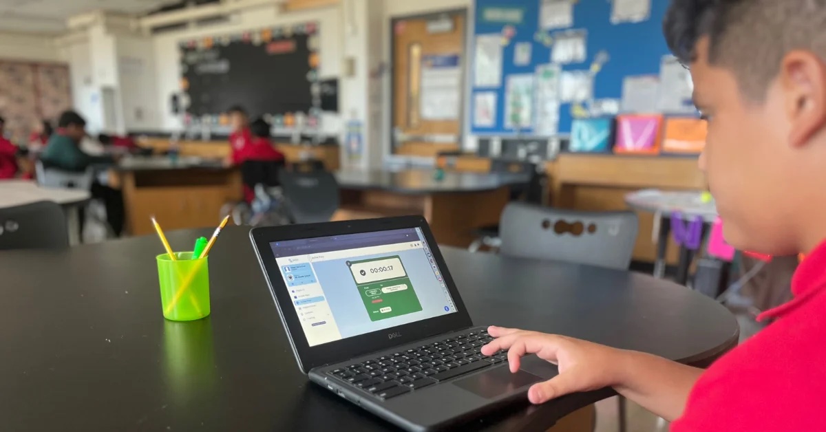 Innovation at Robert T. Hill Middle School | Dallas ISD Staff News