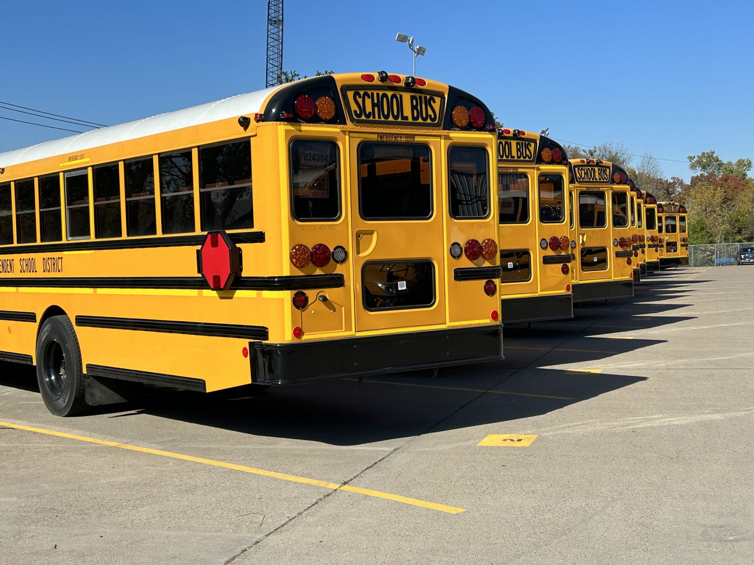 The buses are ready to roll | Dallas ISD Staff News