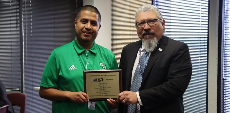 Honoring athletic leaders | Dallas ISD Staff News