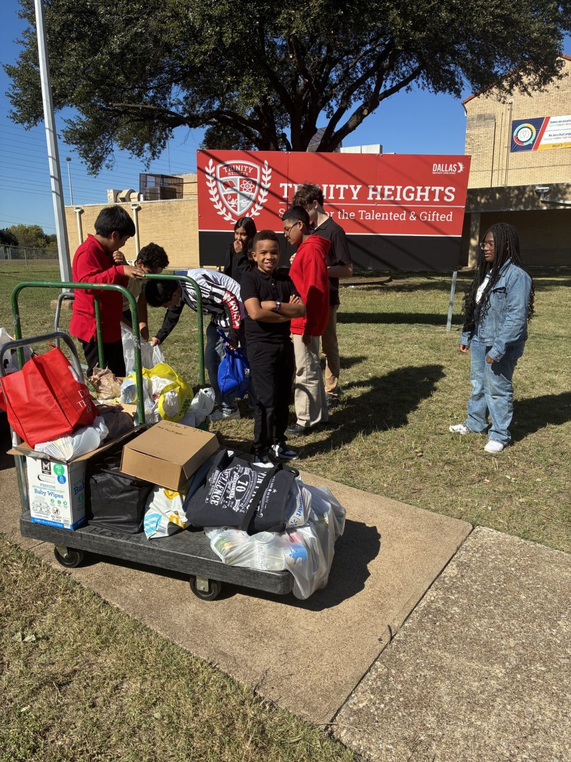 Dallas ISD gives from the heart | Dallas ISD Staff News