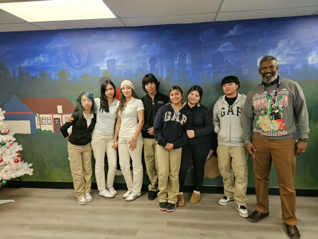 Kimball art teacher inspires through art and history | Dallas ISD Staff ...